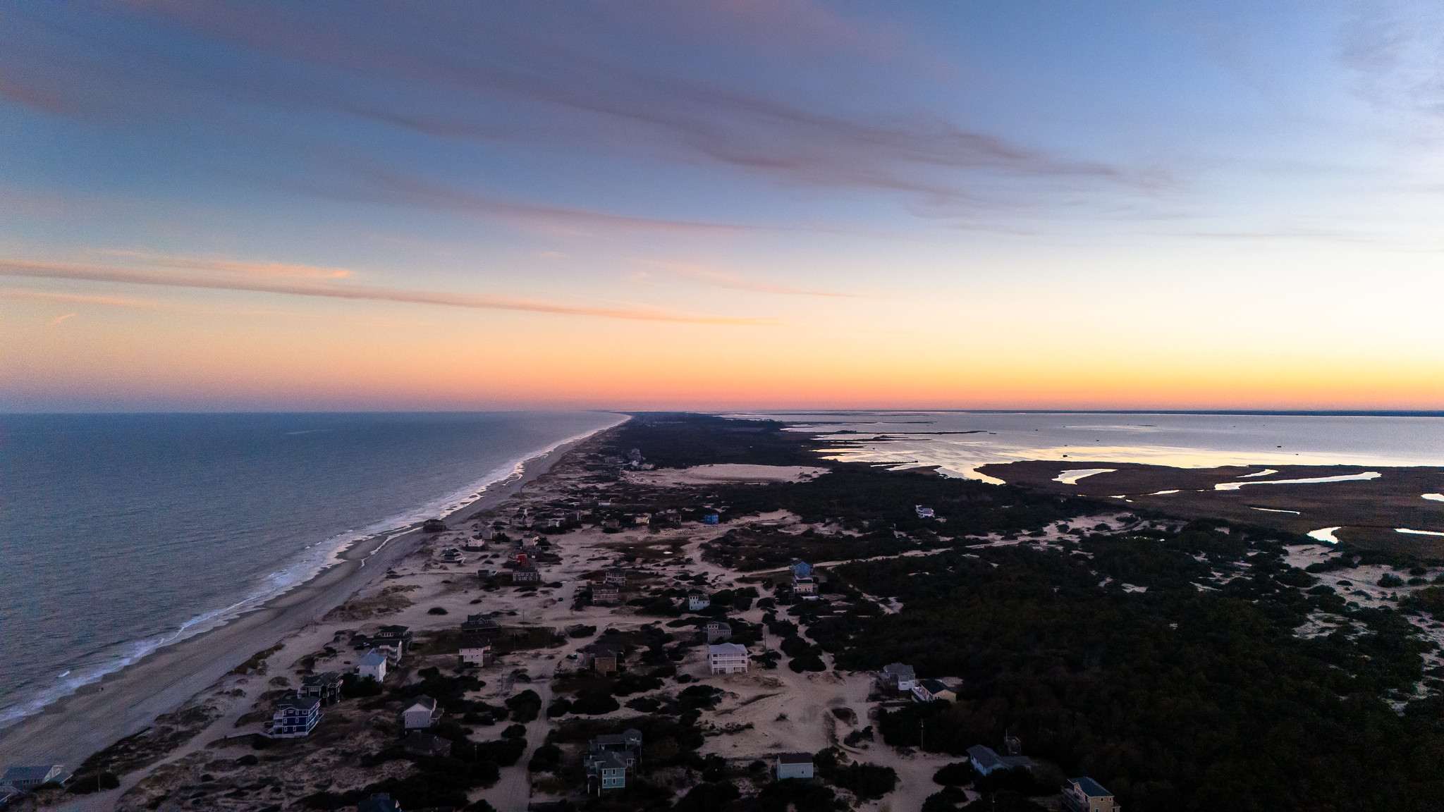 Your OBX Stay in Penny's Hills Beach Club | Twiddy Blog